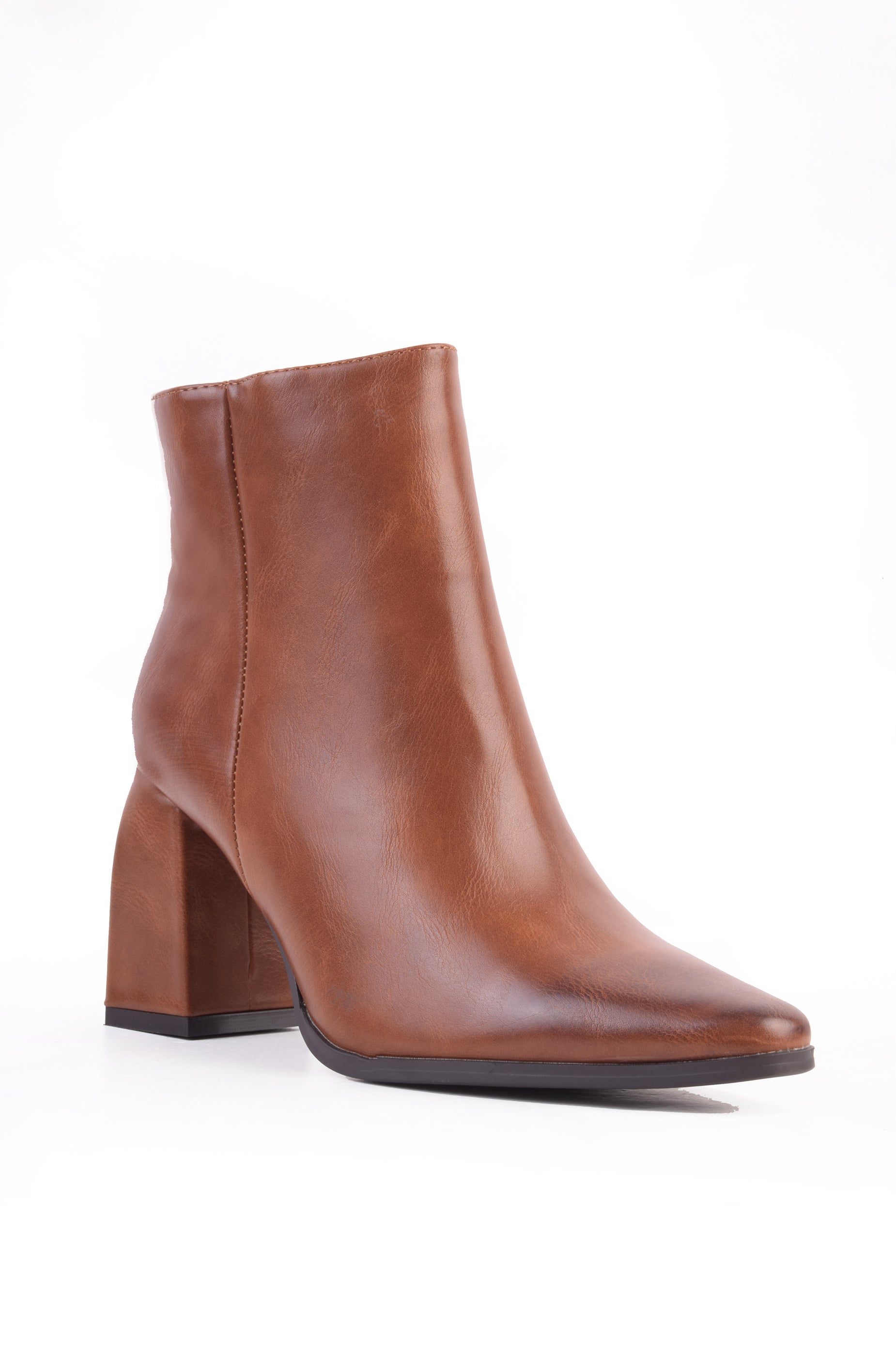 Boots – PIXI